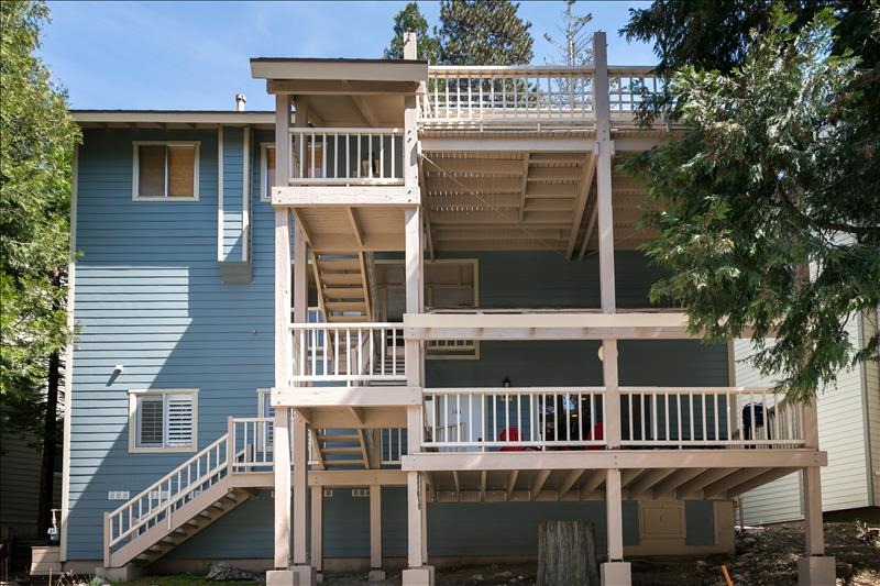 Arrowhead Chalet with Pool - Arrowhead Rentals